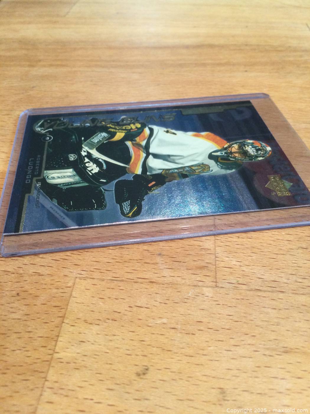 1999 Upper Deck Roberto Luongo Young Guns rookie card | Maxsold