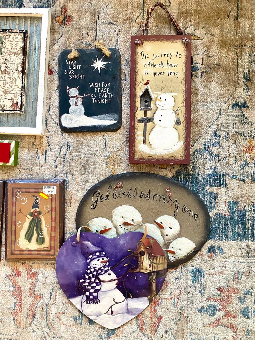 Assorted Christmas wall signs, 13 pieces | Maxsold