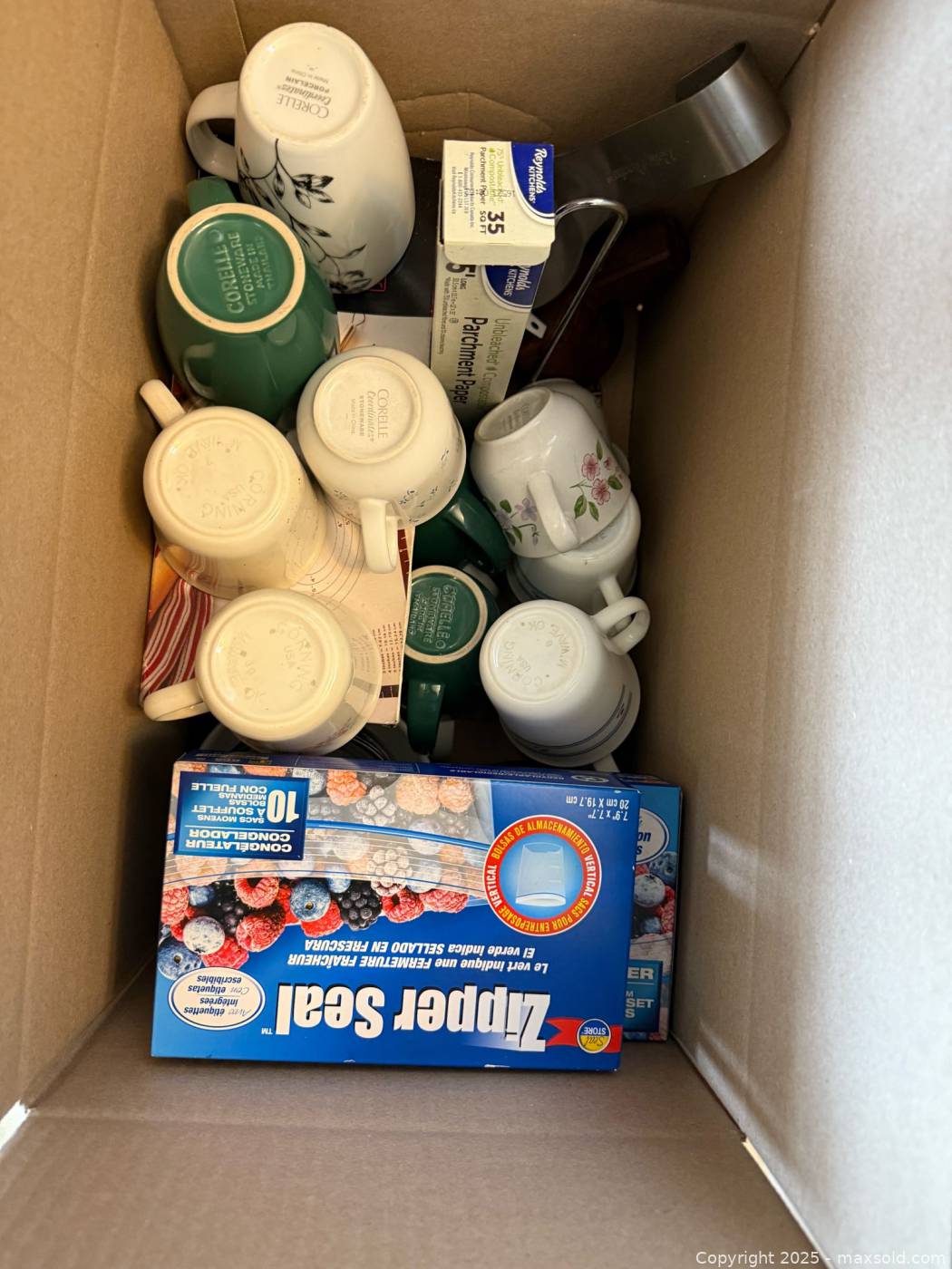 Assorted Ceramic Mugs And Zip Bags | Maxsold