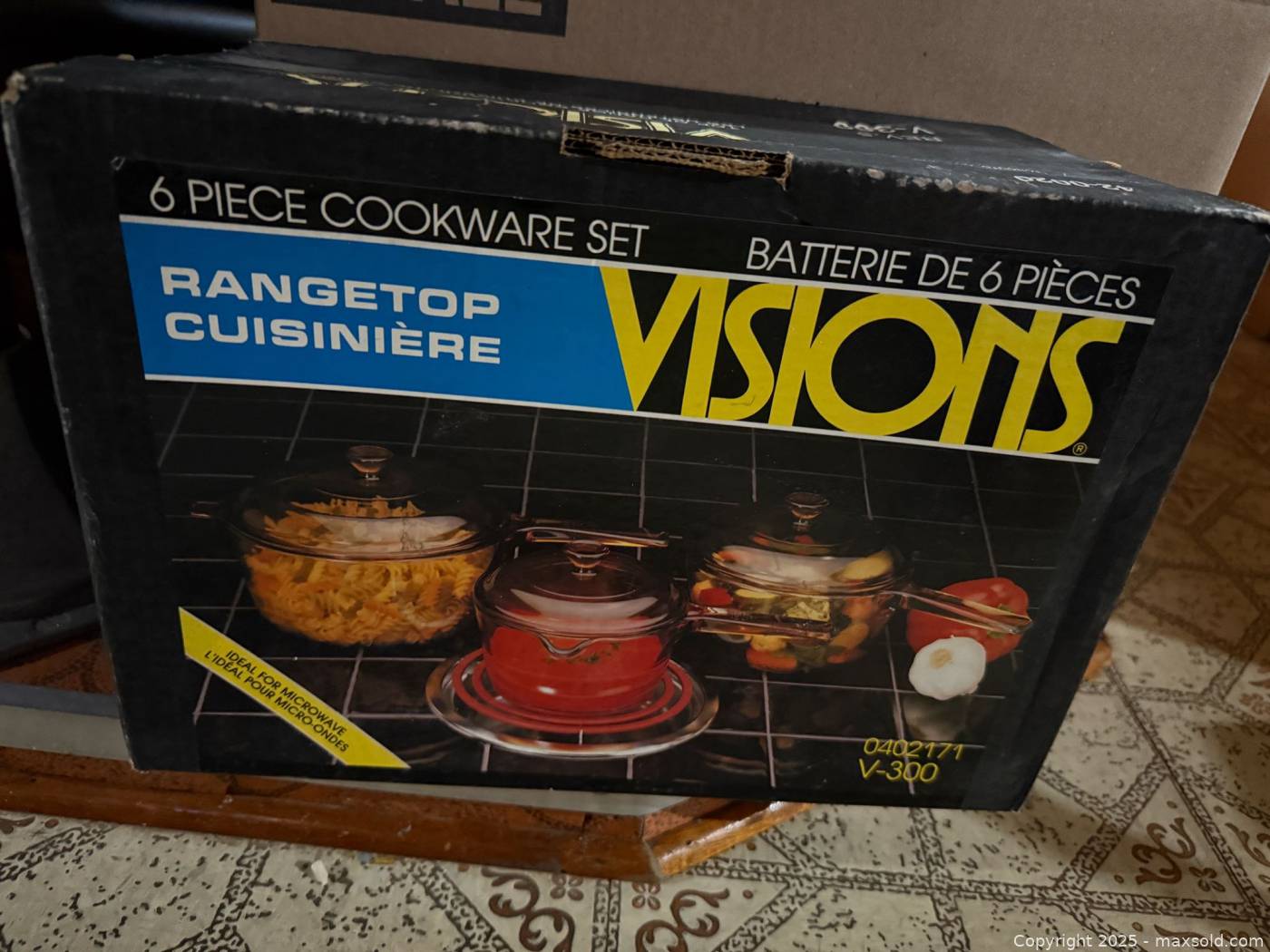 Visions 6-piece amber glass cookware set | Maxsold
