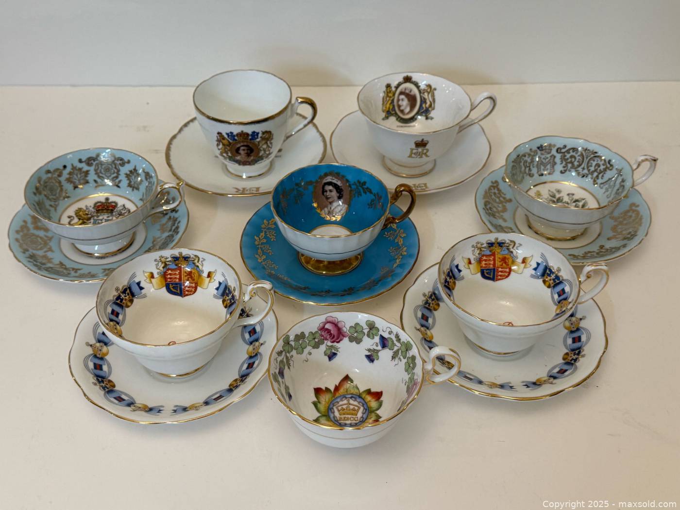 Eight British Royal commemorative teacup and saucer sets | Maxsold