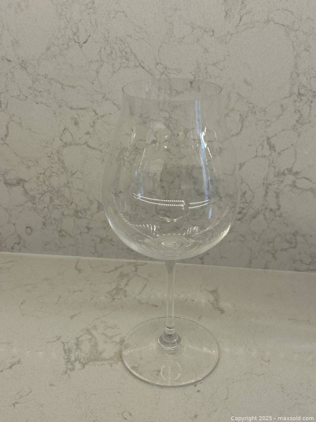 Riedel Burgundy Wine Glasses Set of 5 | Maxsold