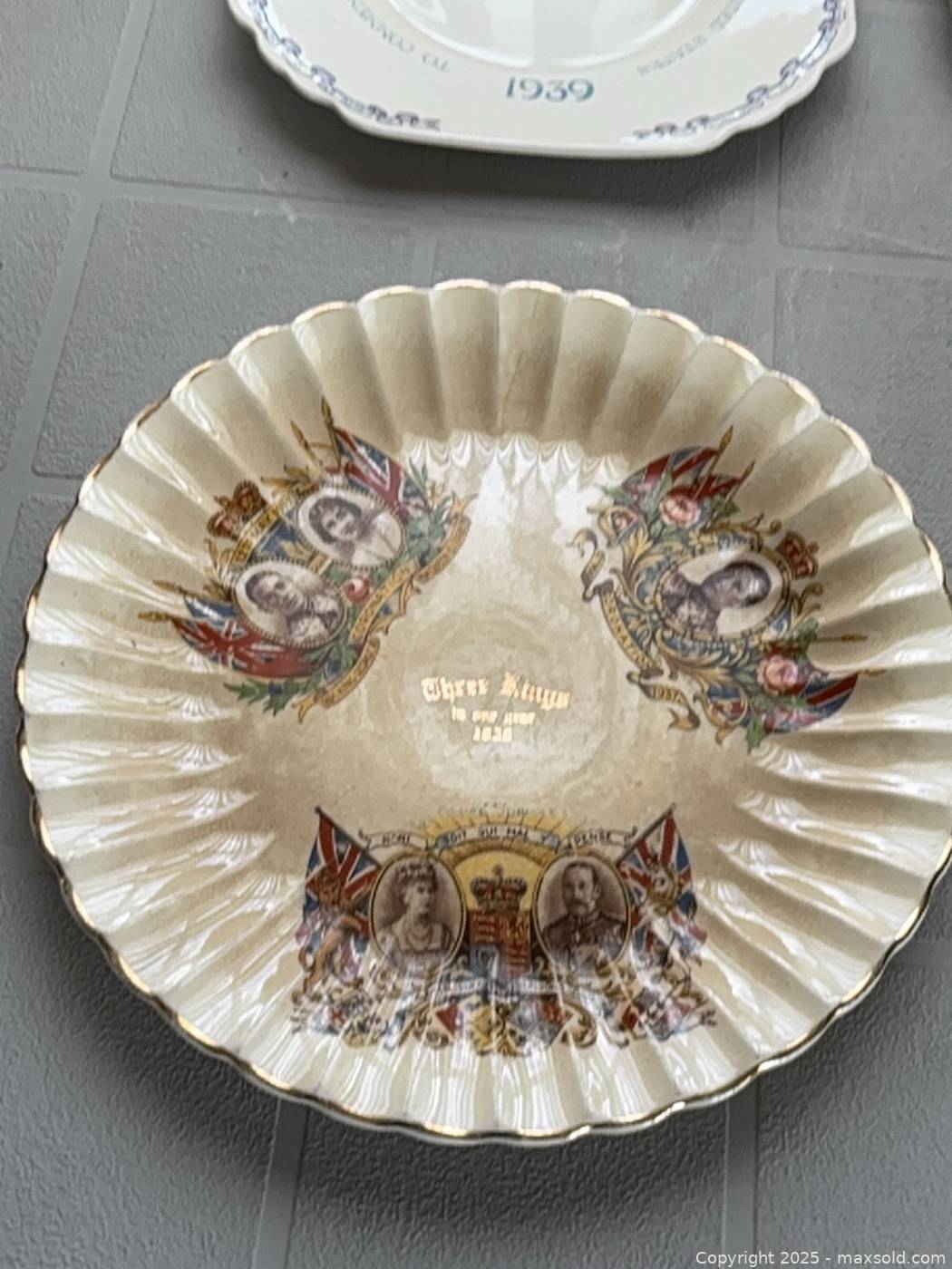 Six King George VI & Queen Elizabeth Commemorative Plates | Maxsold