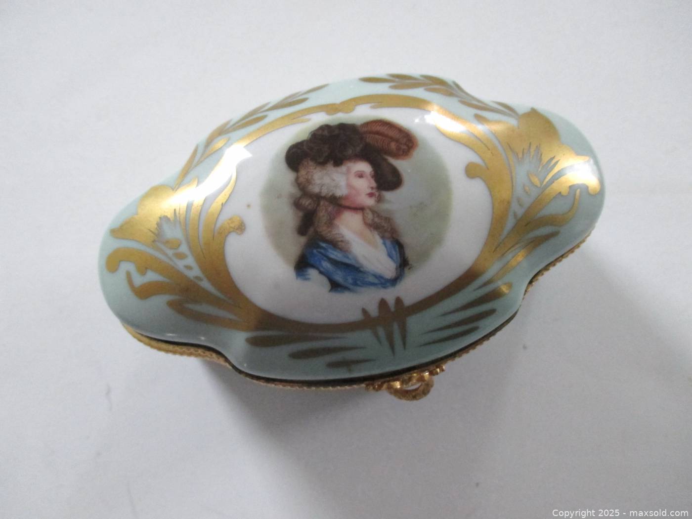 Vintage Porcelain Trinket Boxes, 5 | Maxsold