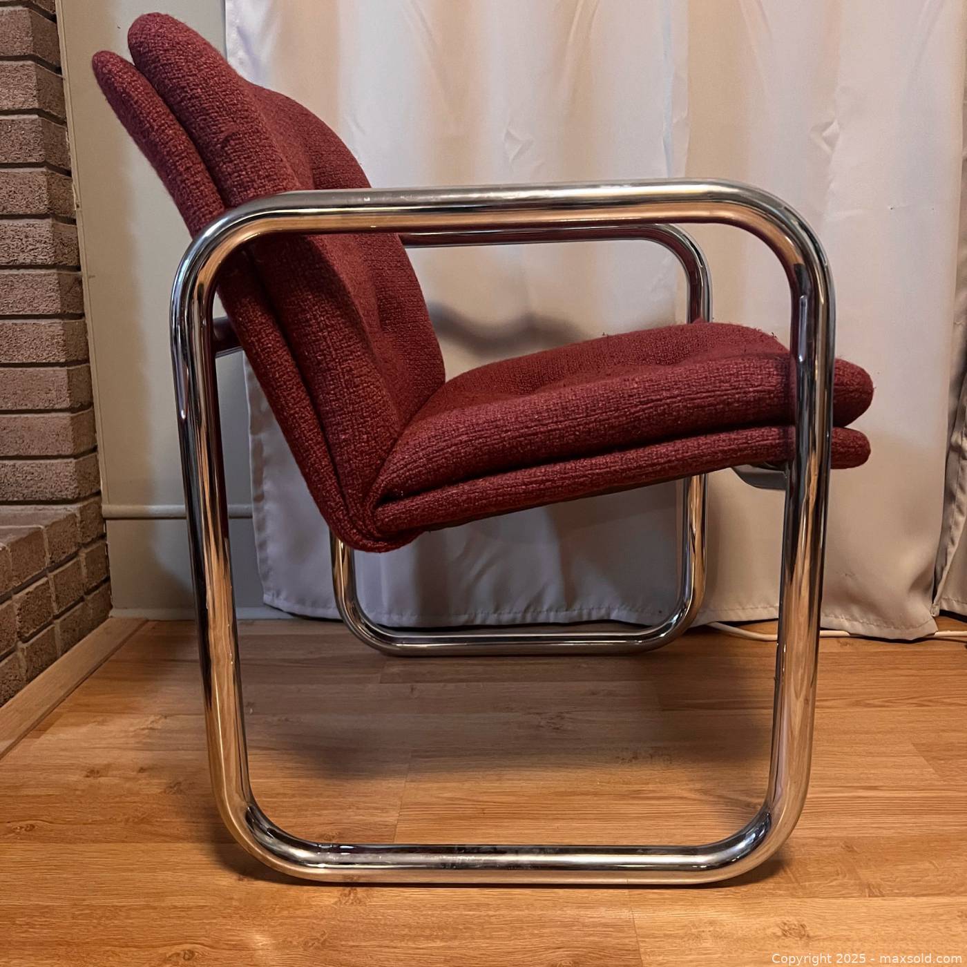 Curtis tubular chrome lounge chair | Maxsold