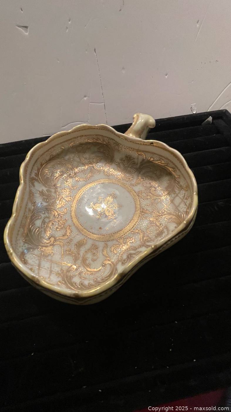 Antique Nippon hand-painted gold leaf candy dish | Maxsold
