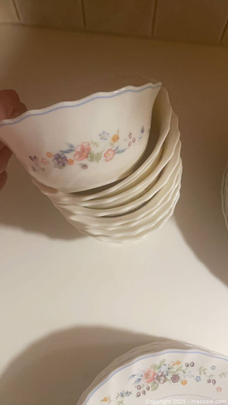 Blue Floral Arcopal France 5" Cereal Bowls 9pcs | Maxsold