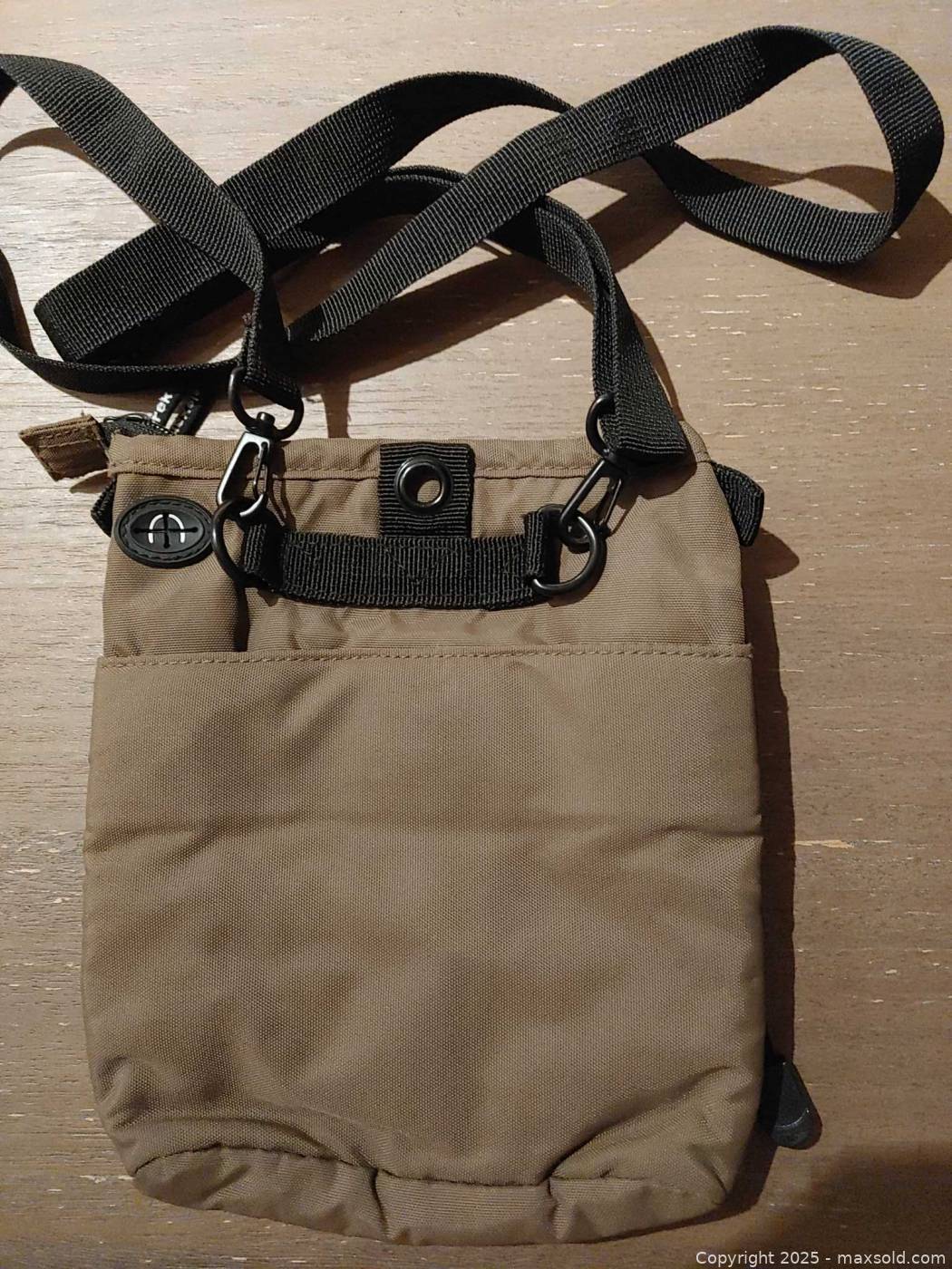 Derek Alexander crossbody organizer bag | Maxsold