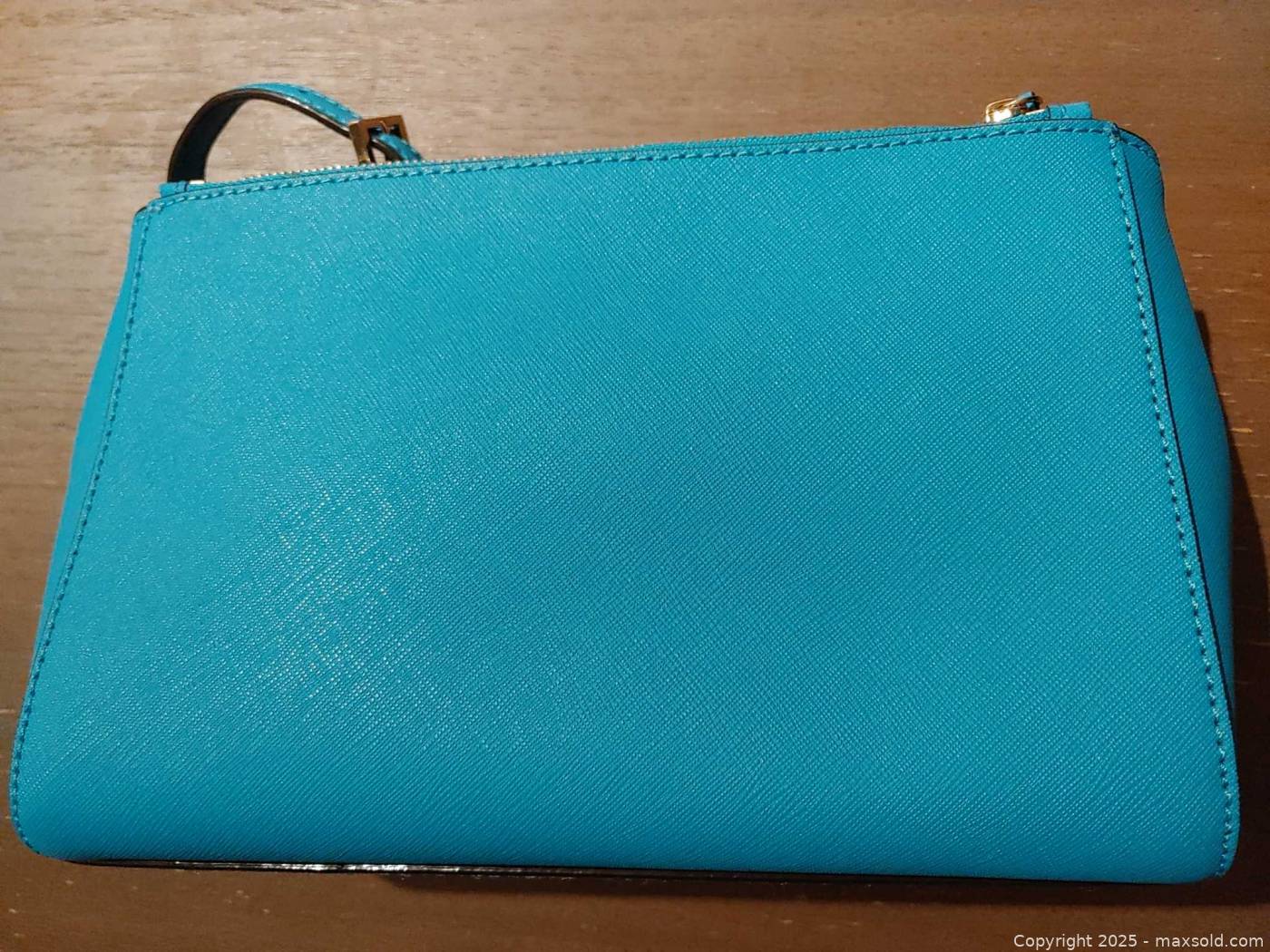 Kate Spade turquoise saffiano crossbody | Maxsold