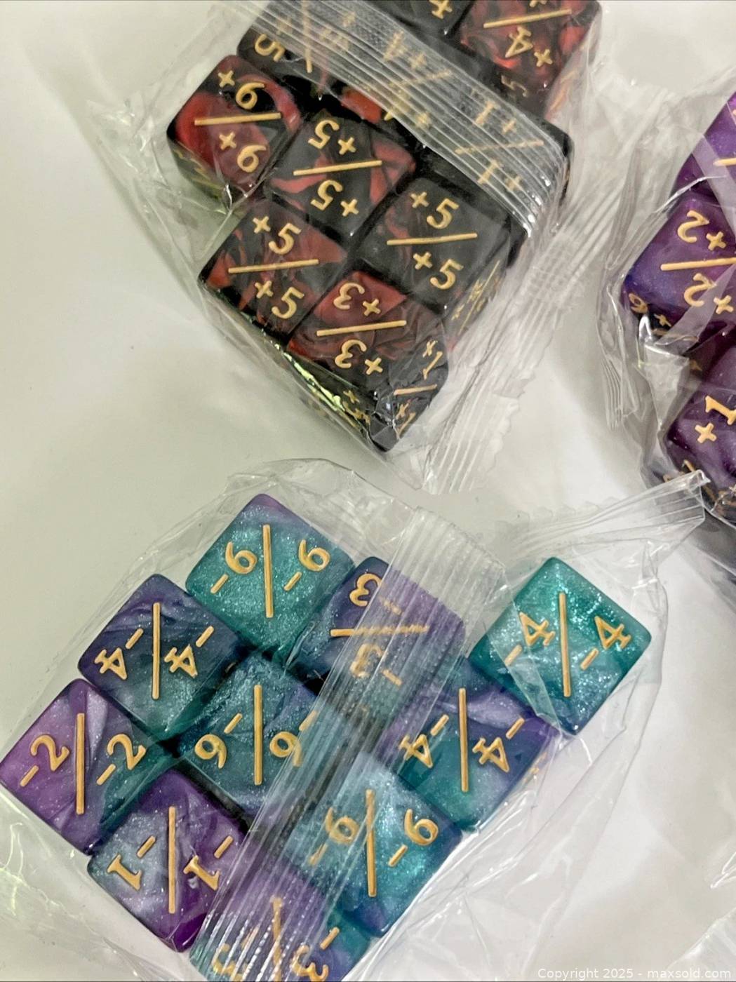 60-Piece MTG Dice Counters Set | Maxsold