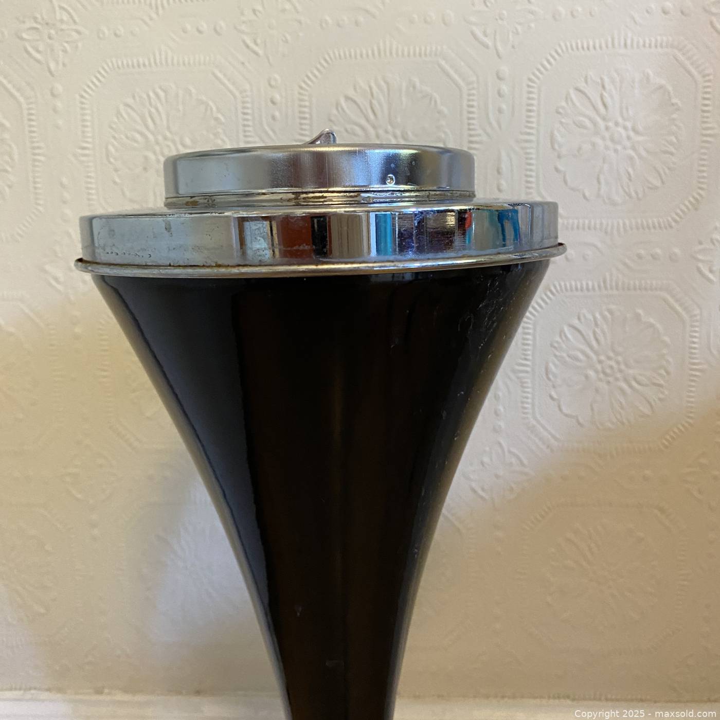 Black Metal Pedestal Ashtray Stand 24" | Maxsold