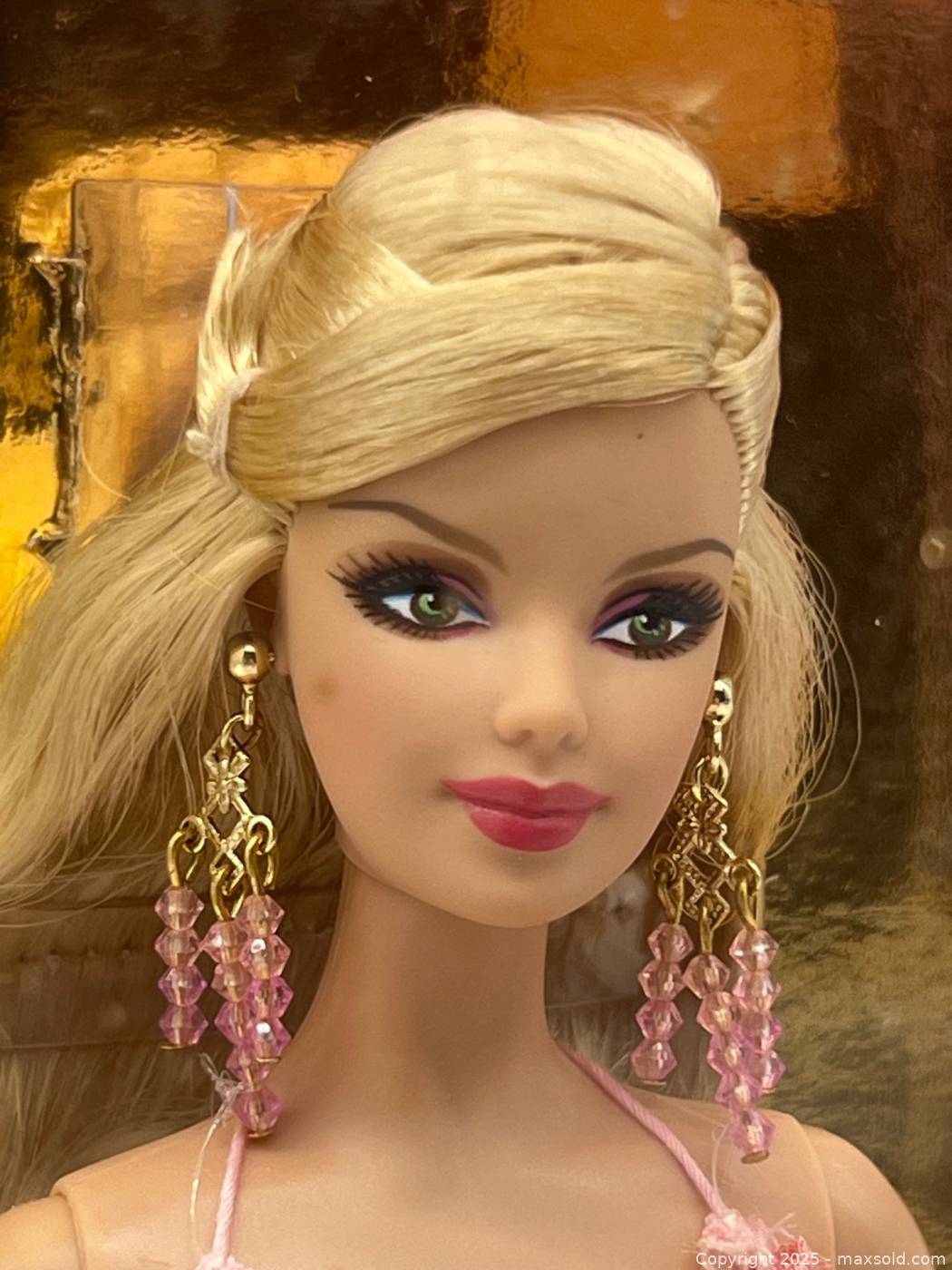 Barbie 2008 Pink Label Doll BNIB | Maxsold