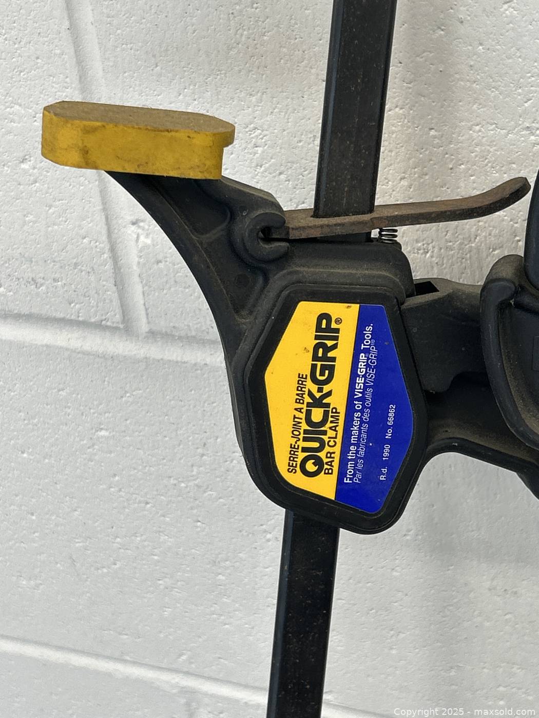 Jobmate Black & Decker workbenches, clamps, vises | Maxsold