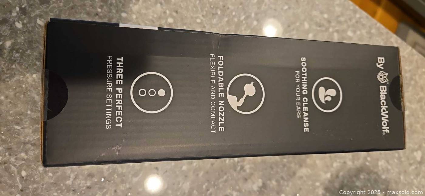 WUSH Powered Ear Cleaner | Maxsold