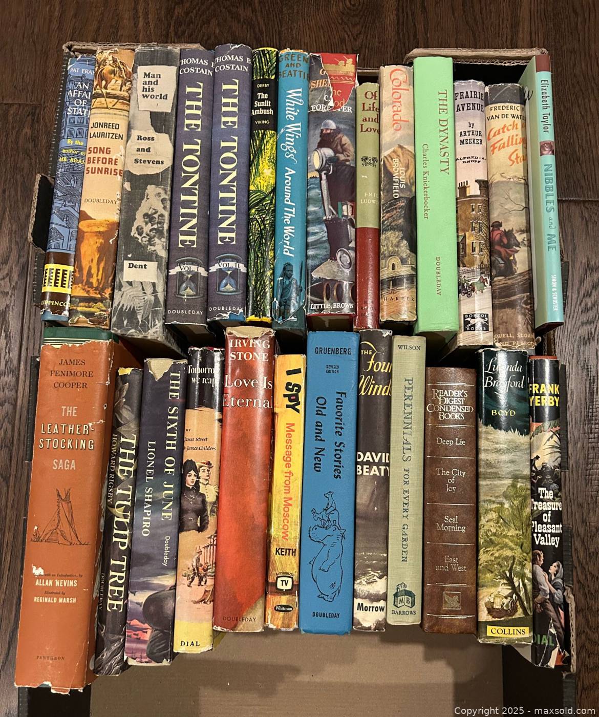 Lot of circa-1940s-50s hardcover fiction | Maxsold