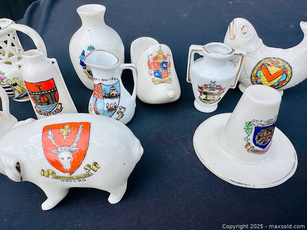 Vintage Goss & British Crested Porcelain Miniatures (9) | Maxsold