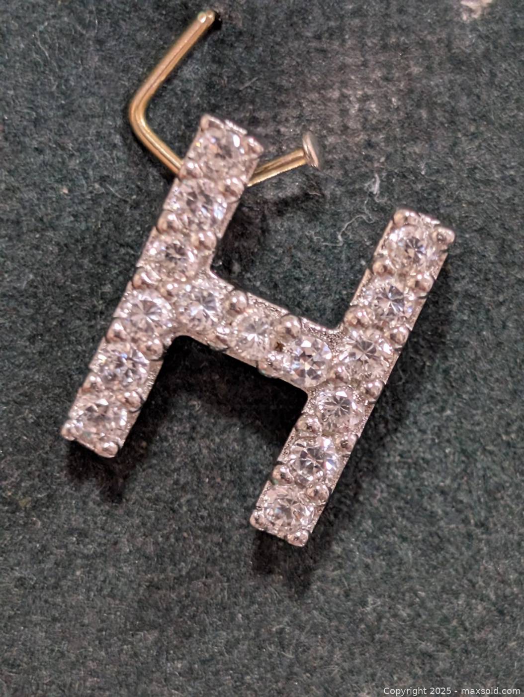 Silver cubic zirconia letter H pendant | Maxsold