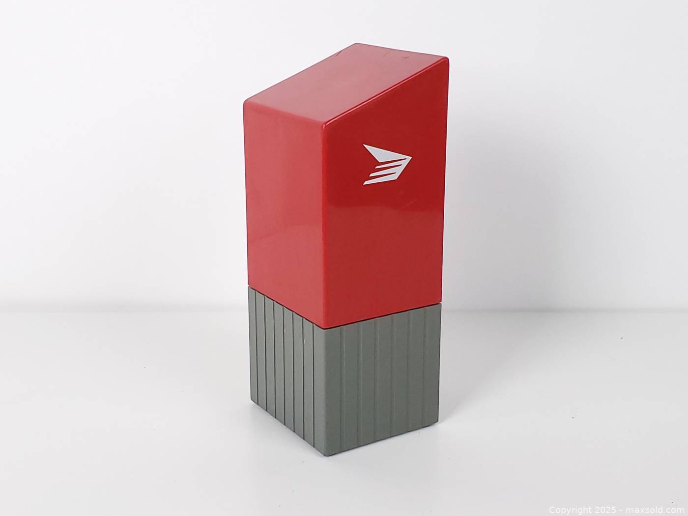 Canada Post letter box coin bank | Maxsold
