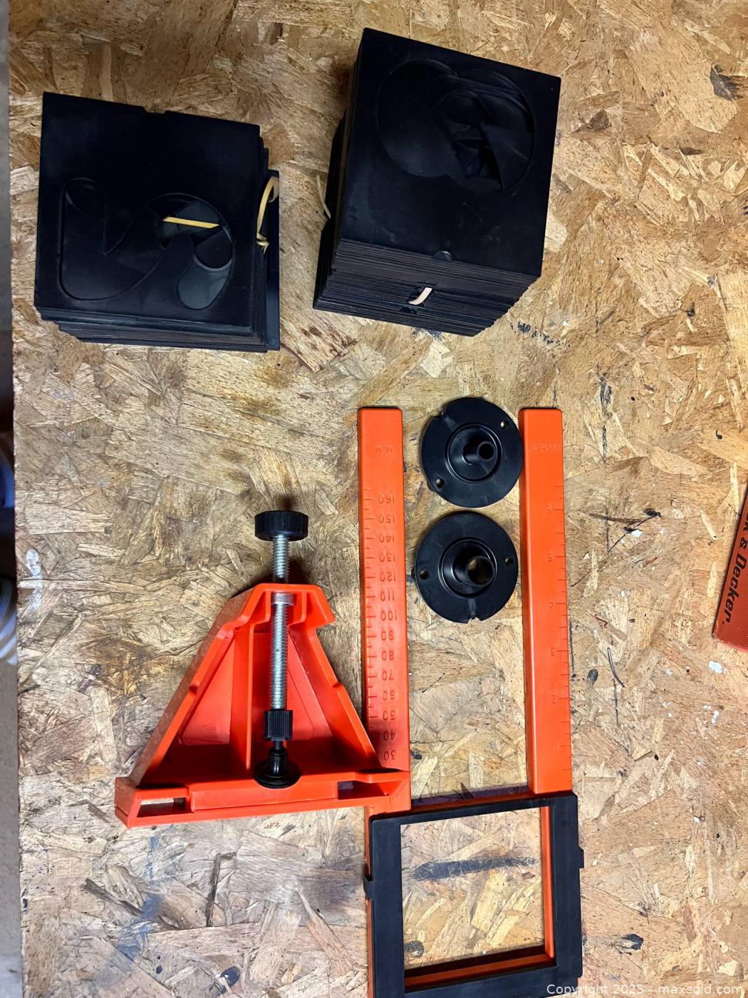 Black & Decker Router Guide model 76-233-04 | Maxsold