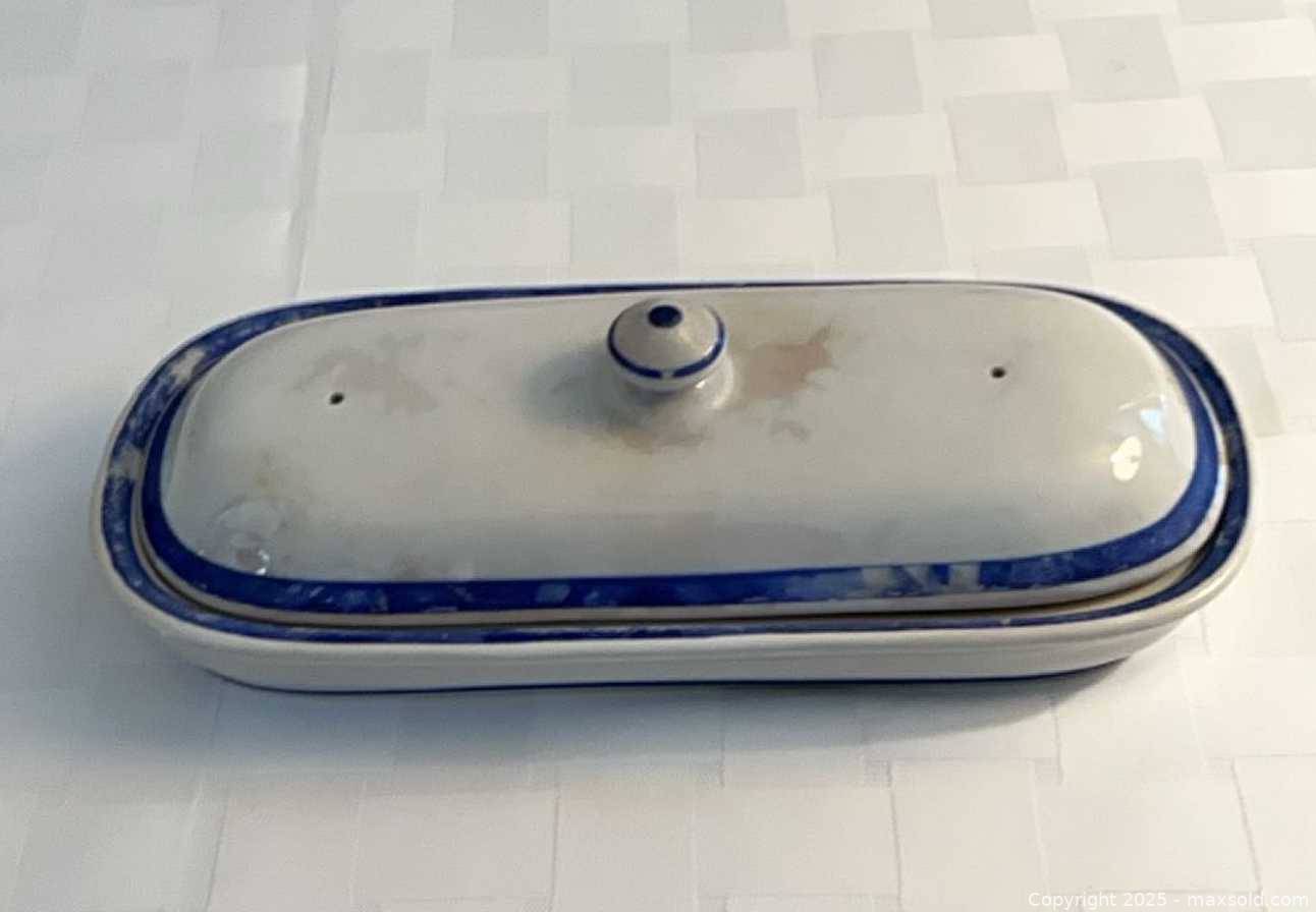 Minton toothbrush box, 4 Blue Willow canisters, speckled butter dish ...