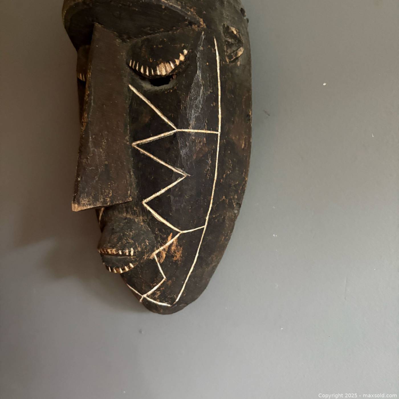 African Dan wooden tribal mask | Maxsold