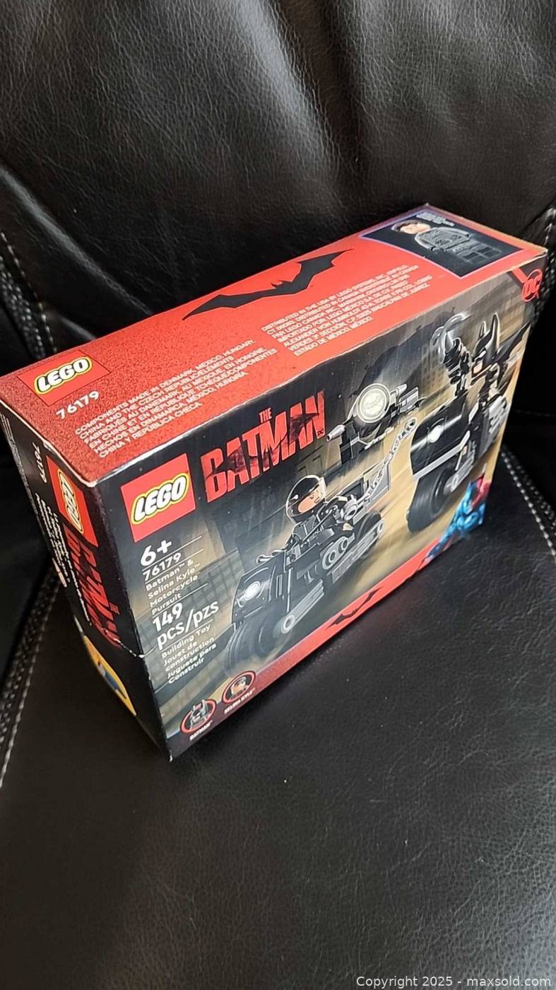 LEGO Batman & Selina Kyle Motorcycle Pursuit 76179 – sealed box | Maxsold