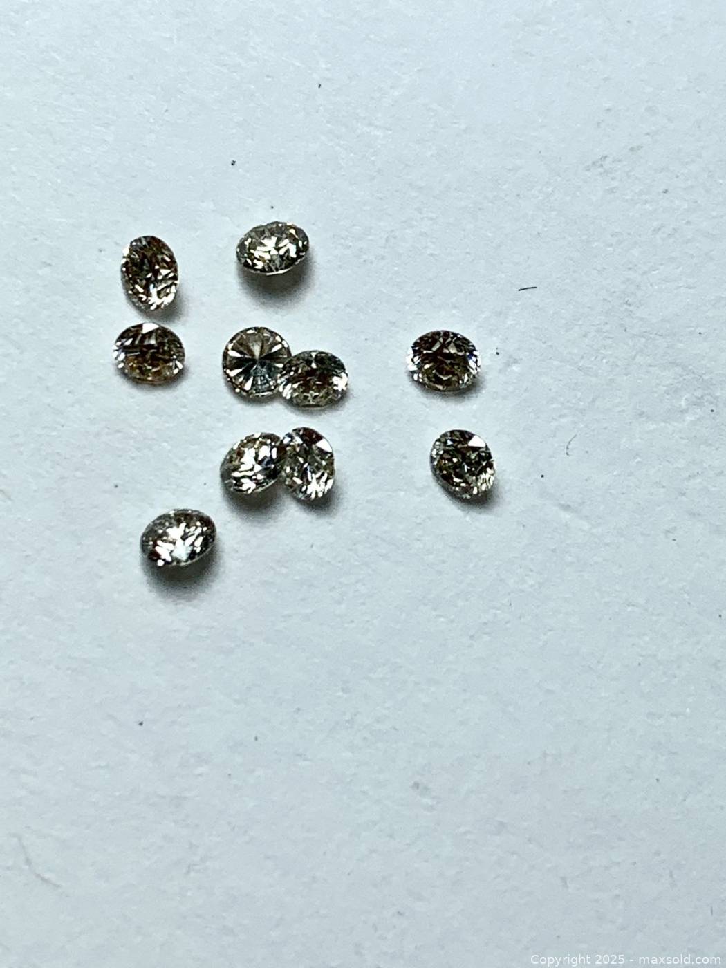 Ten VVS Round Diamonds 0.50ctw | Maxsold