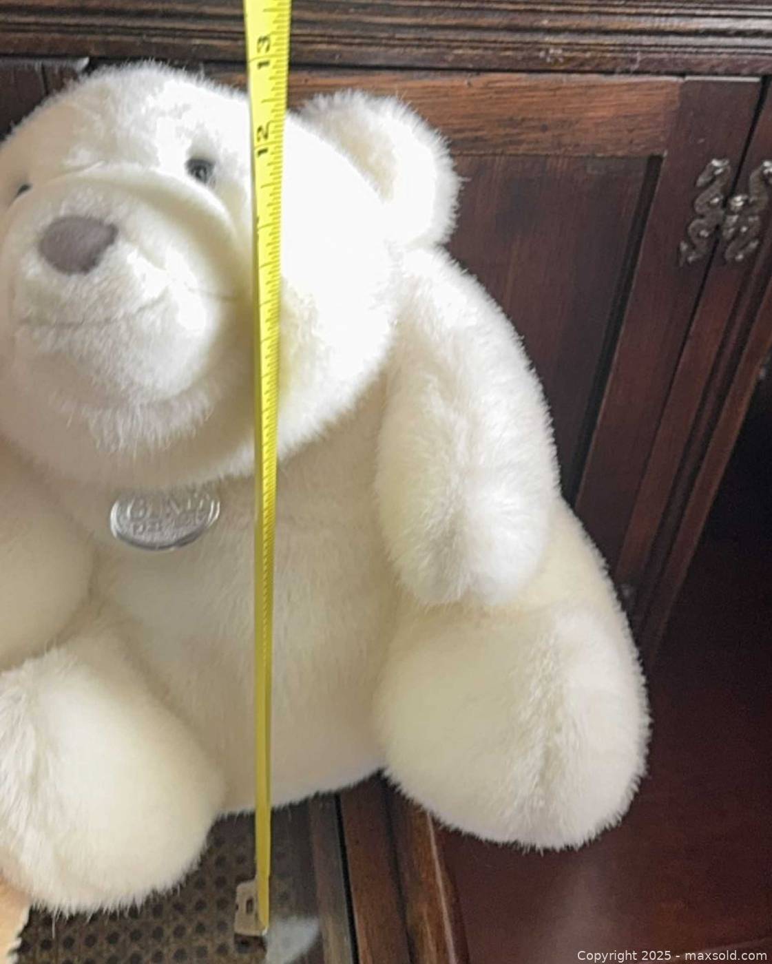 Pair of Gund plush teddy bears 15" tan, 12" white | Maxsold