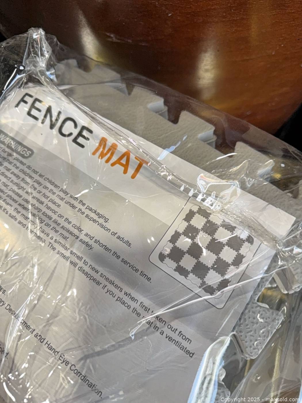 EVA foam interlocking fence mats set | Maxsold