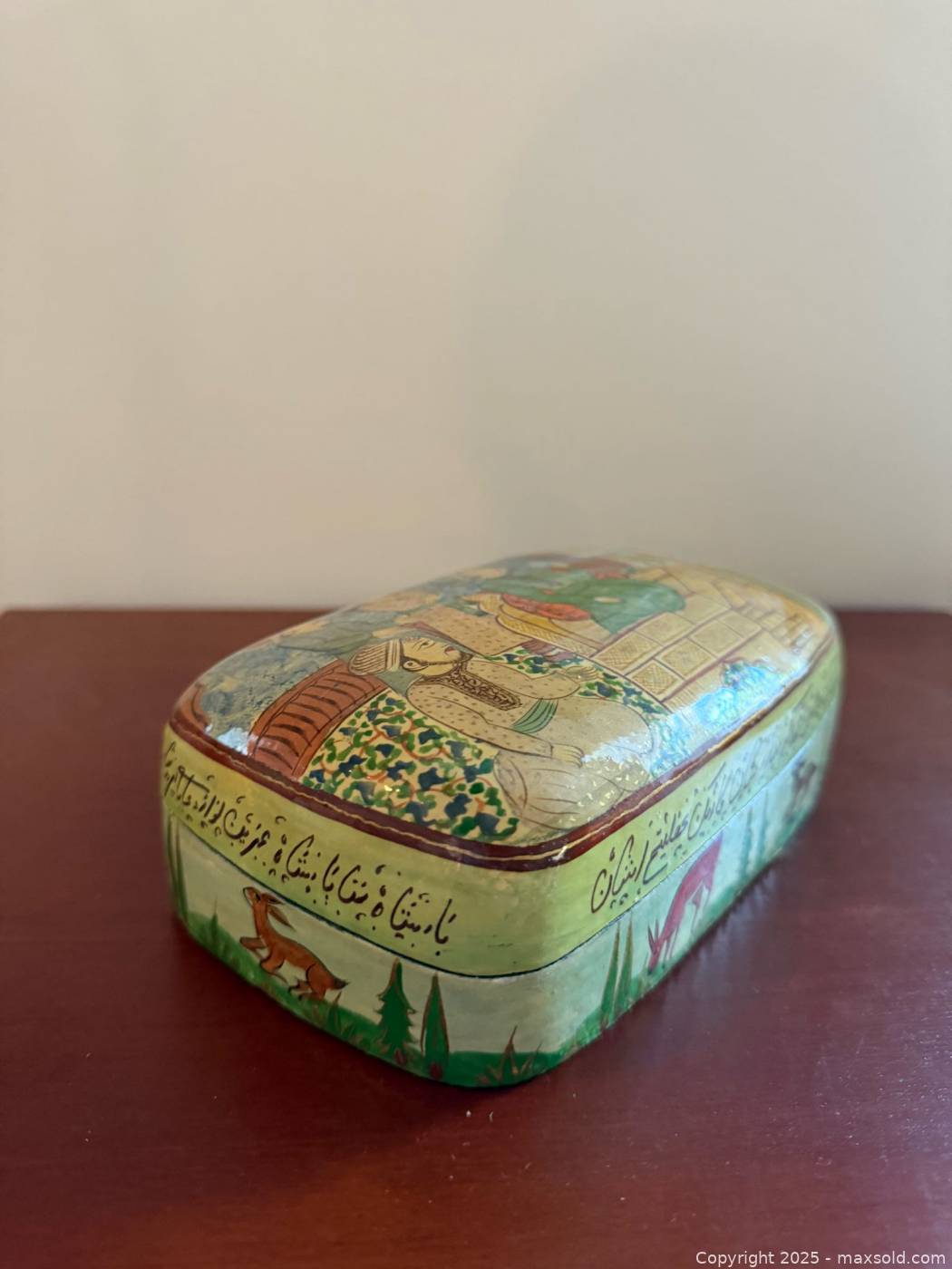 Hand-Painted Kashmiri Papier-Mâché Lacquer Box | Maxsold