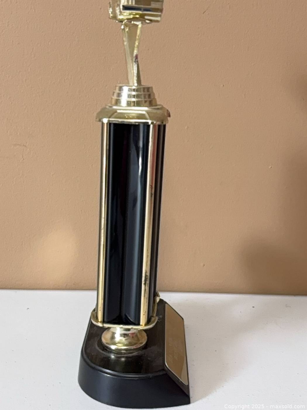 2006 Hanover Car Show 1st Place Trophy | Maxsold