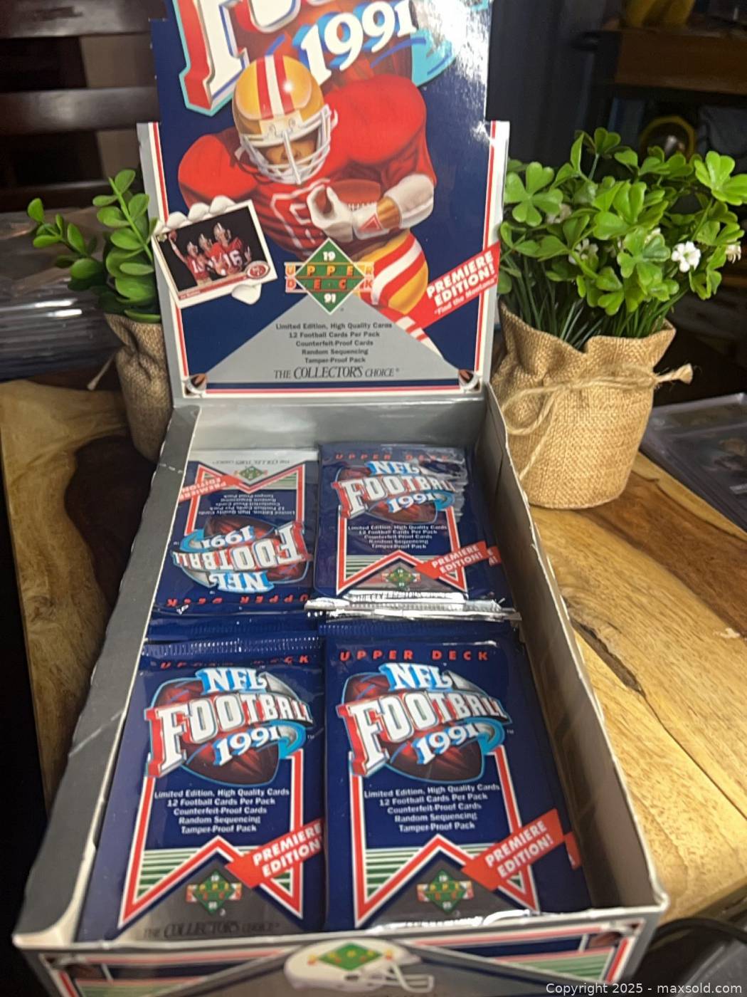 1991 Upper Deck NFL Football trading card packs, 4 unopened | Maxsold