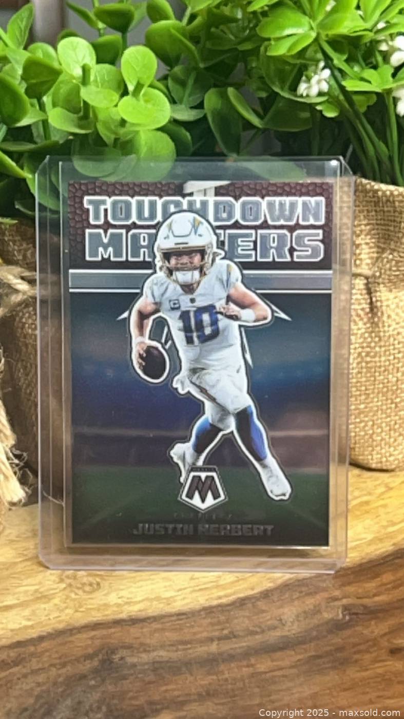 Panini Mosaic Touchdown Masters Justin Herbert card | Maxsold