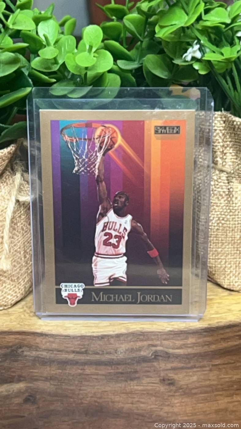 Michael Jordan 1990 SkyBox Card #41 | Maxsold