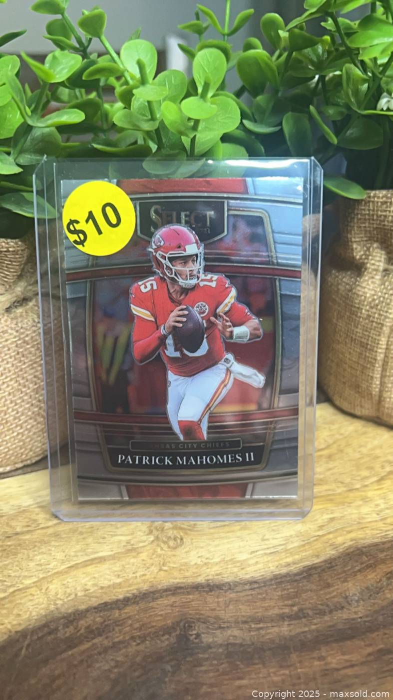 Patrick Mahomes II Panini Select Card | Maxsold