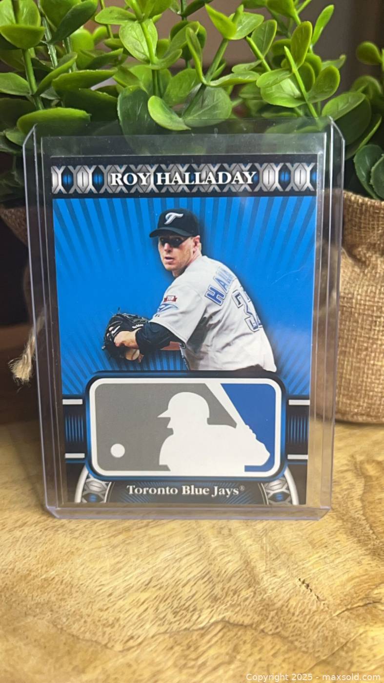 Roy Halladay Topps Logoman HTA Insert Card | Maxsold