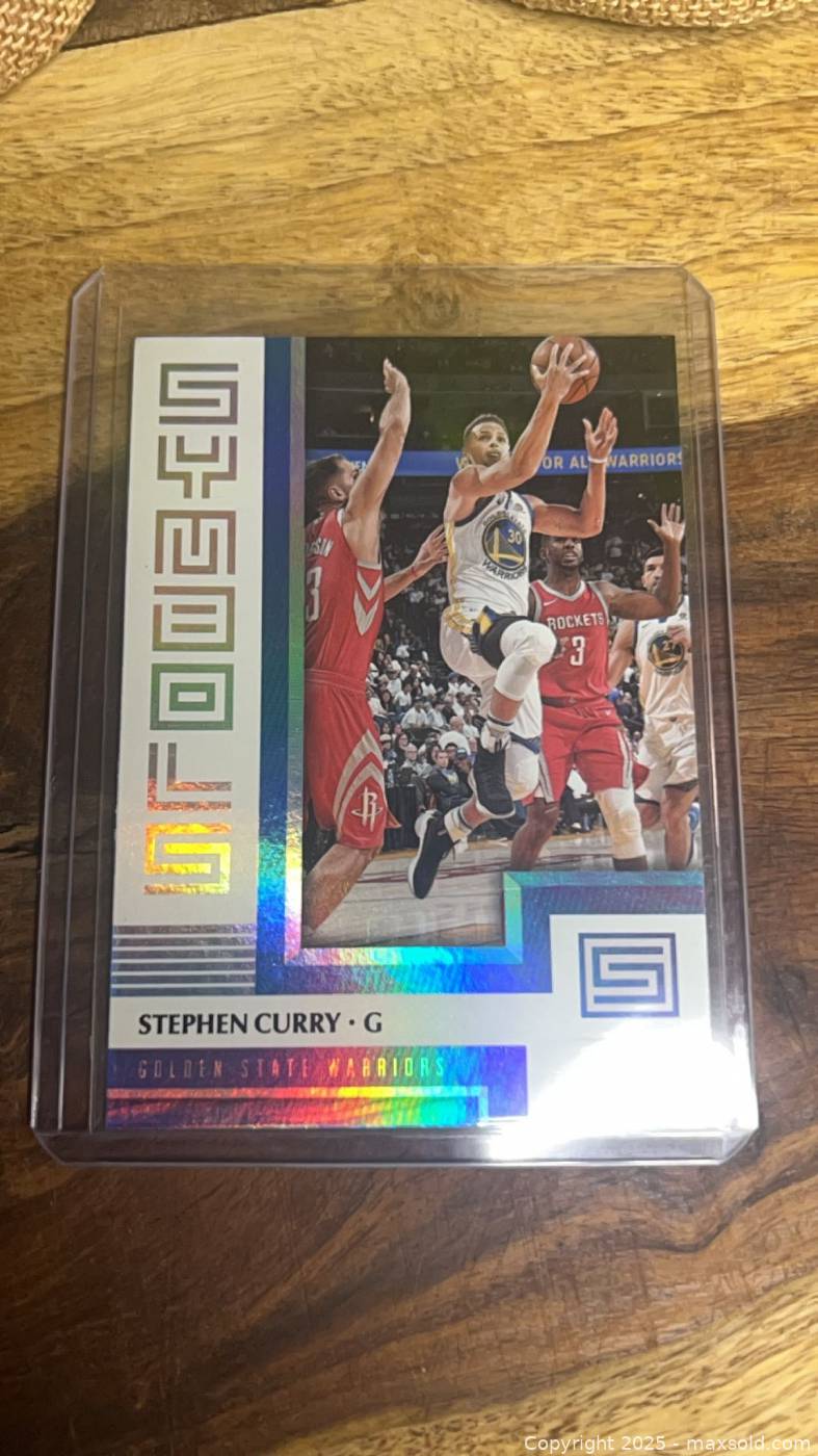 2017 Panini Status Symbols Stephen Curry card | Maxsold