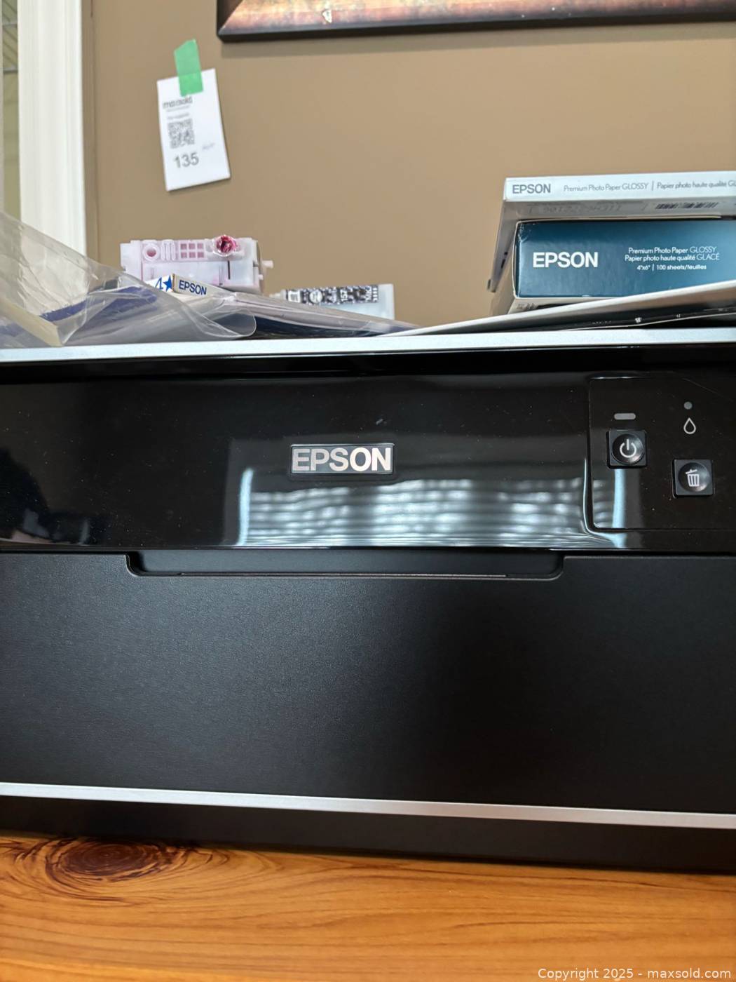 Epson Stylus Photo R3000 inkjet printer with paper and manual | Maxsold