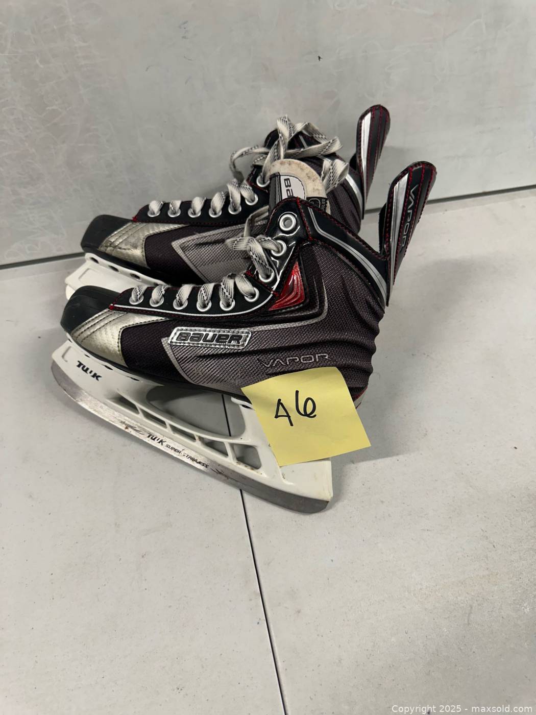 Bauer Vapor X5.0 hockey ice skates | Maxsold
