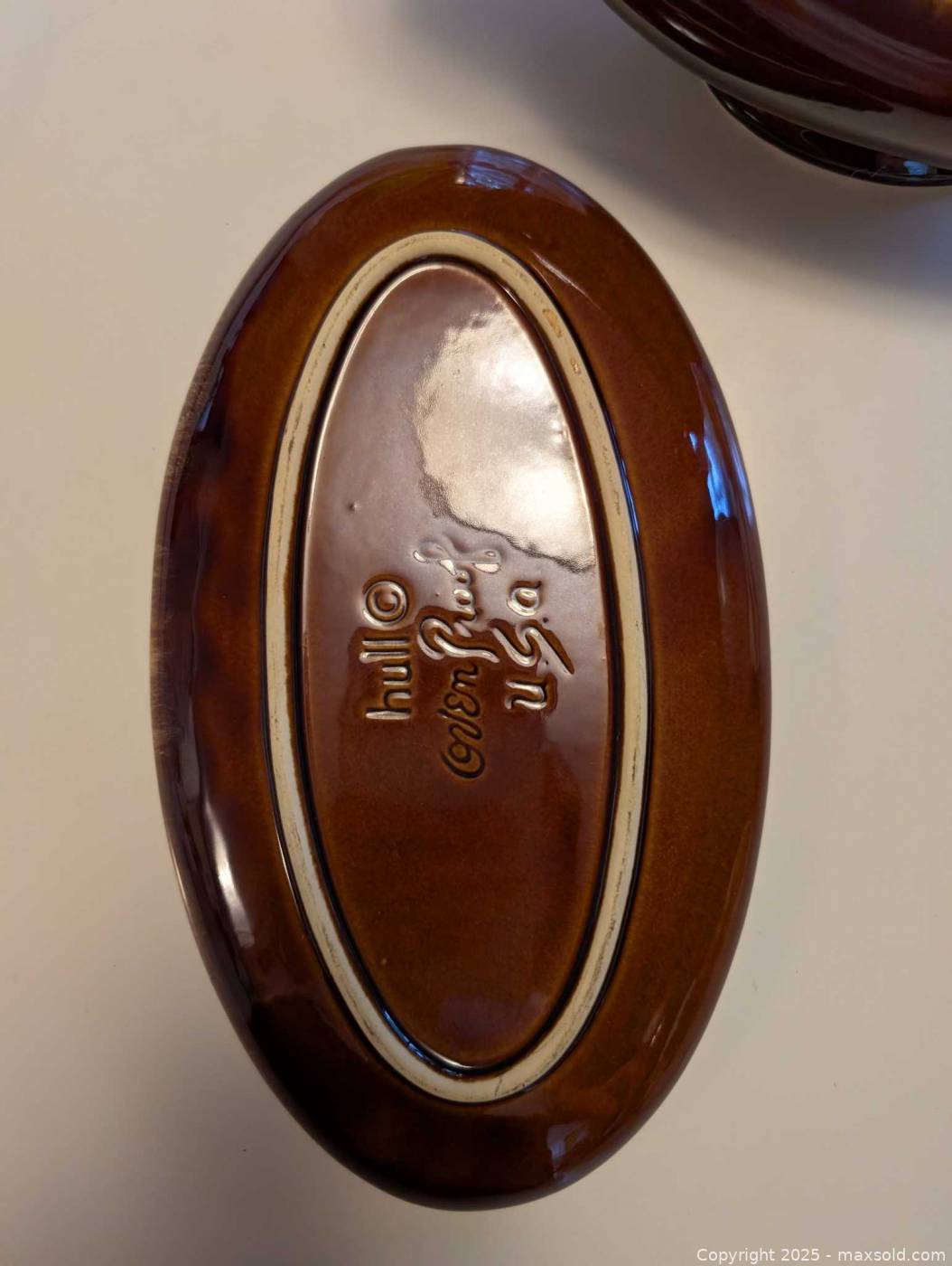 Hull Pottery Brown Drip Gravy Boat With Drip Dish | Maxsold