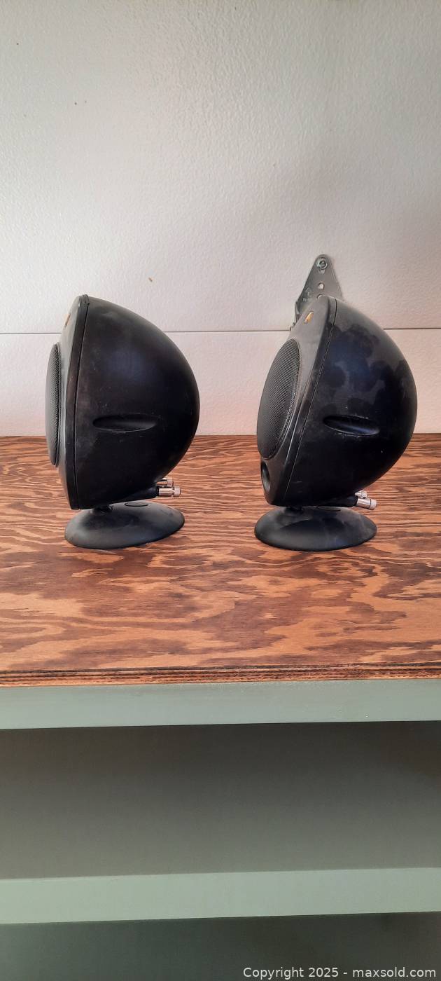 KEF HTS2001 satellite speakers pair | Maxsold