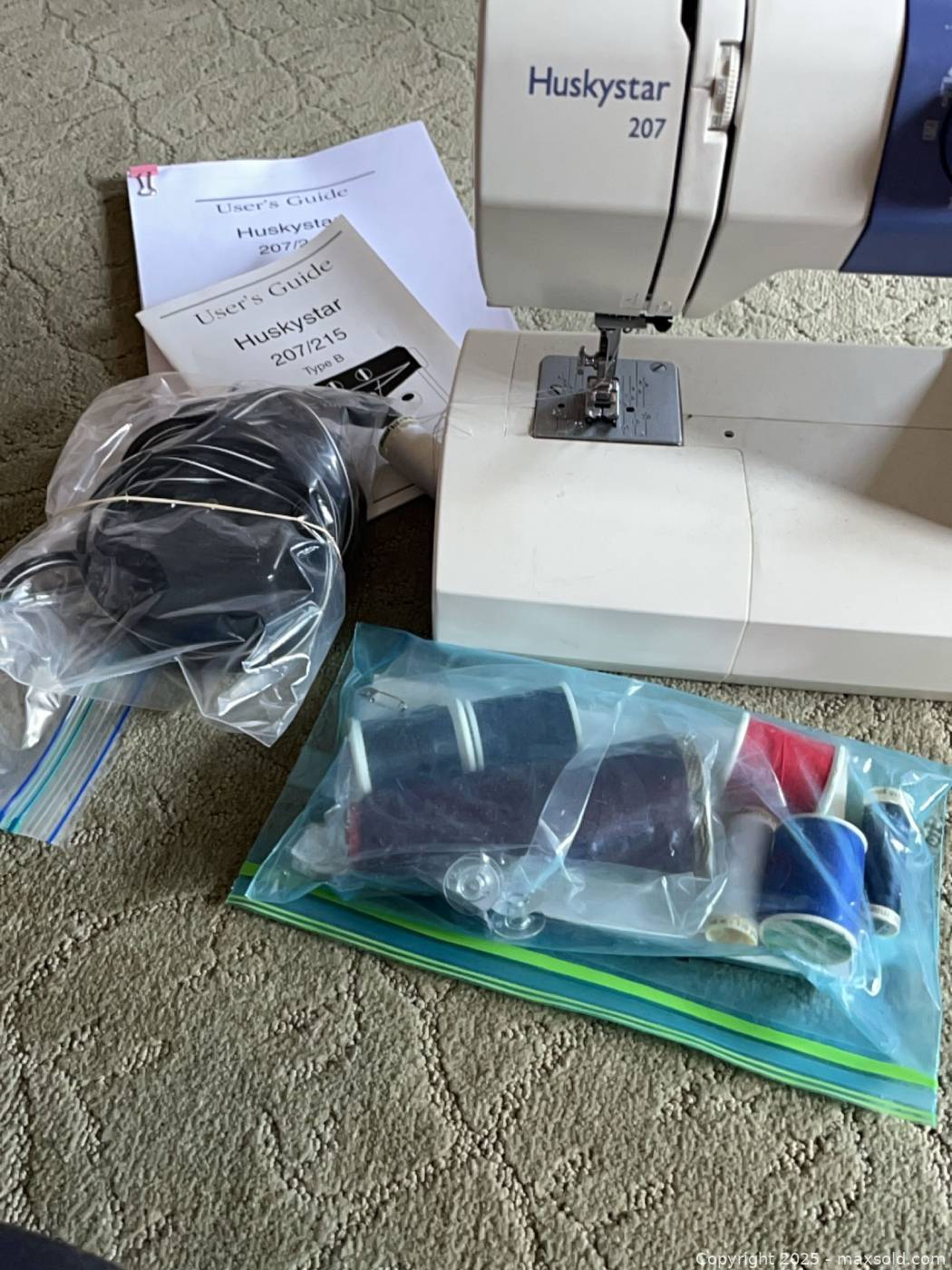 Huskystar 207 sewing machine with accessories | Maxsold