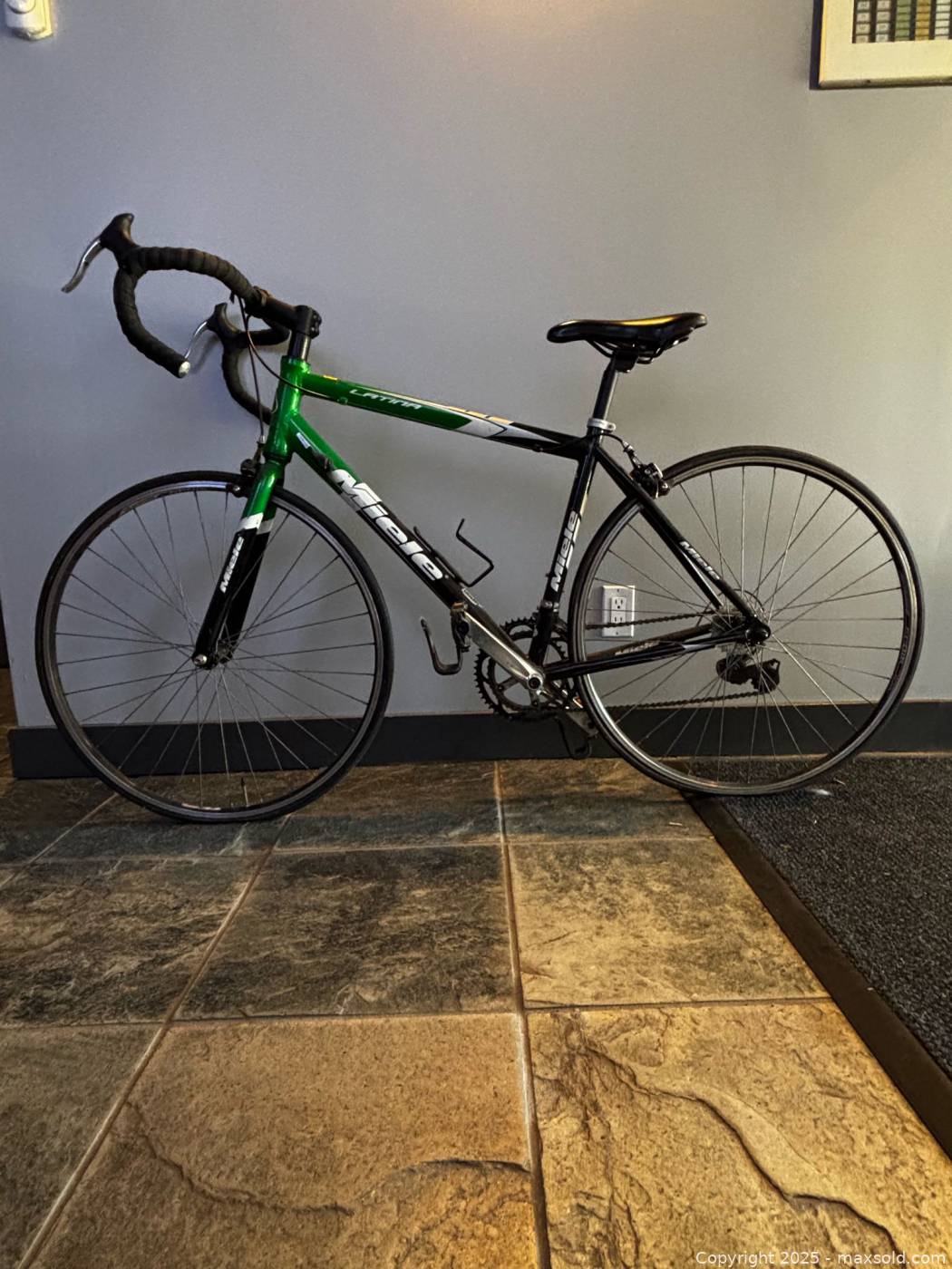 Miele Latina 19" road bicycle | Maxsold