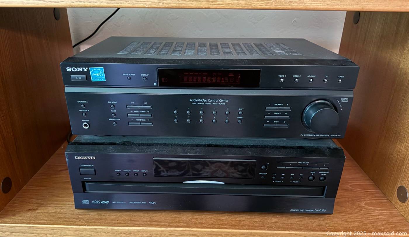 Sony STR-DE197 receiver & Onkyo DX-C390 6-disc CD changer | Maxsold