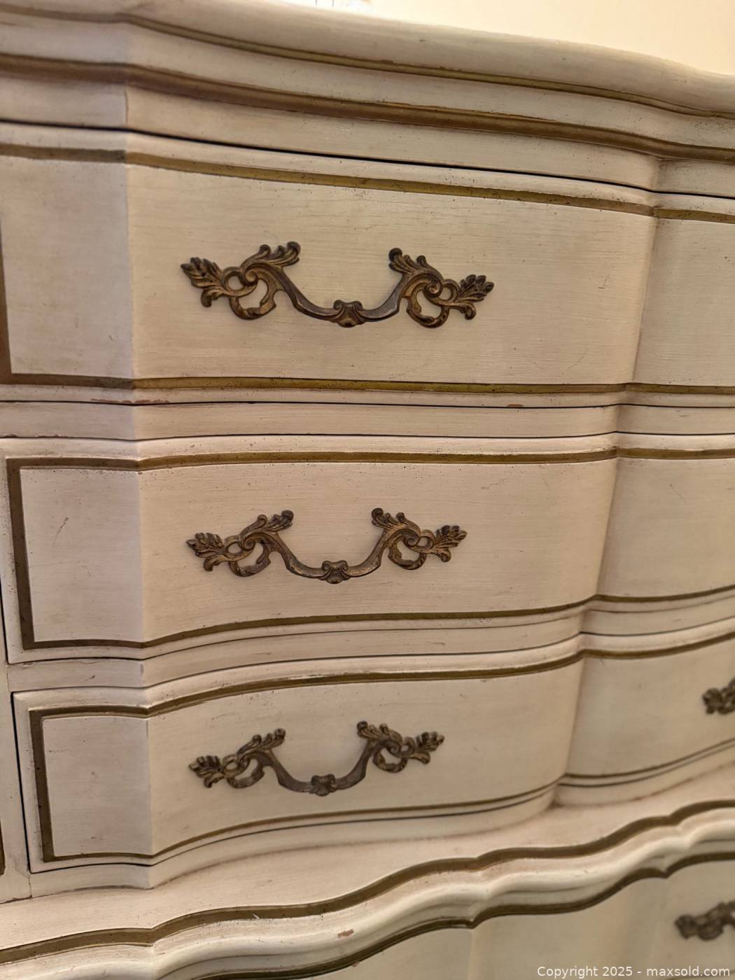 Vintage Davis Cabinet Company French Provincial Chest of Drawers | Maxsold