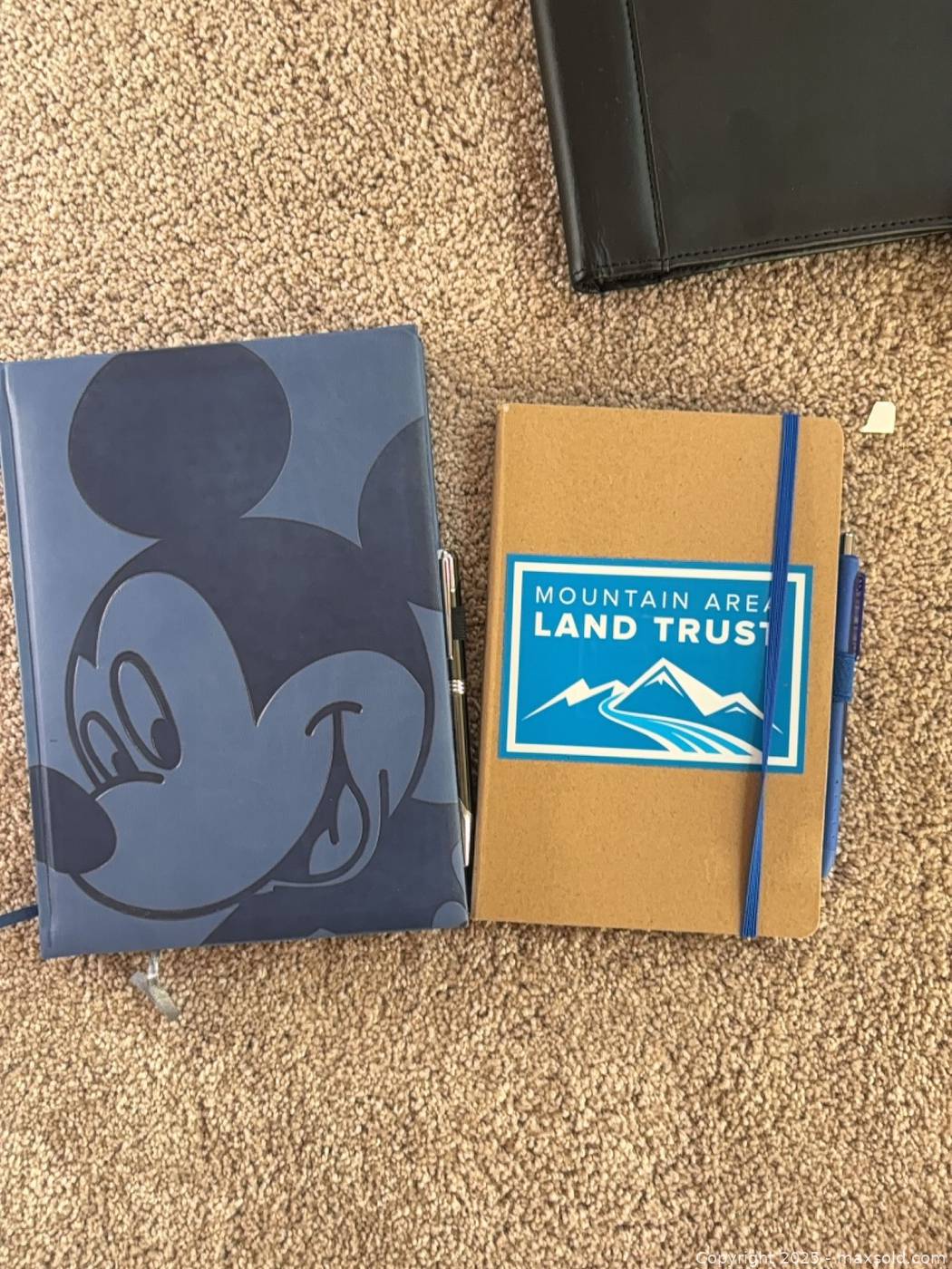 Mixed office supplies and mailing materials | Maxsold