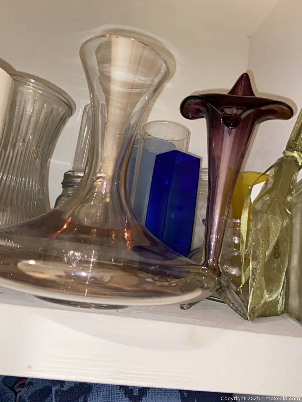 Assorted glass vases and jar | Maxsold
