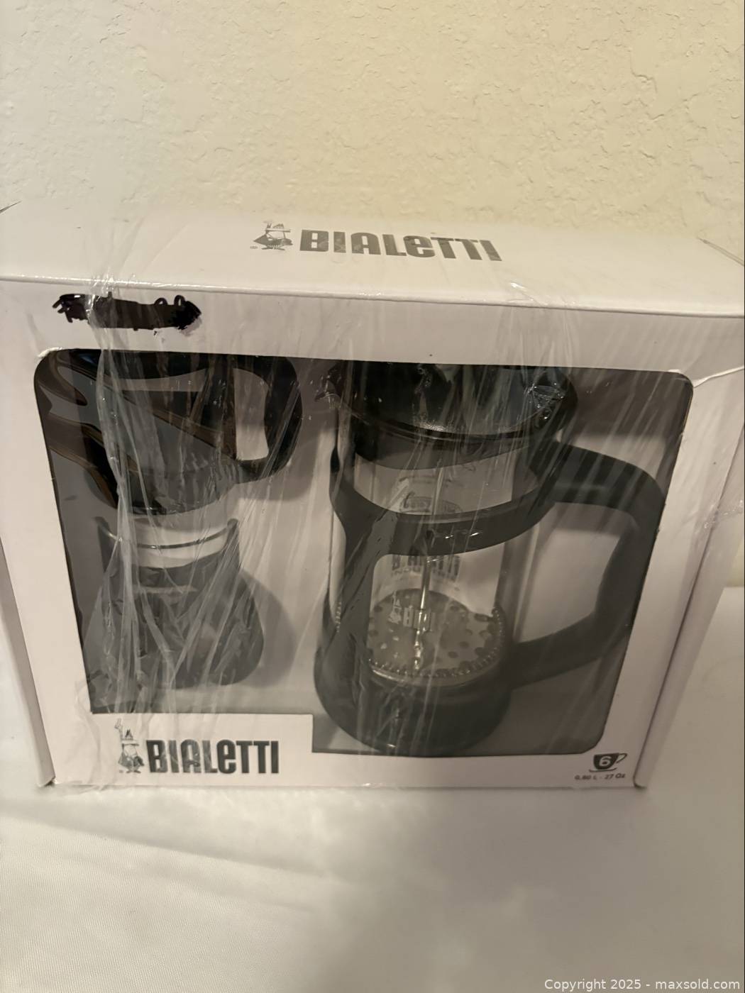 Bialetti French press set, manual grinder, gold two-tier cart | Maxsold
