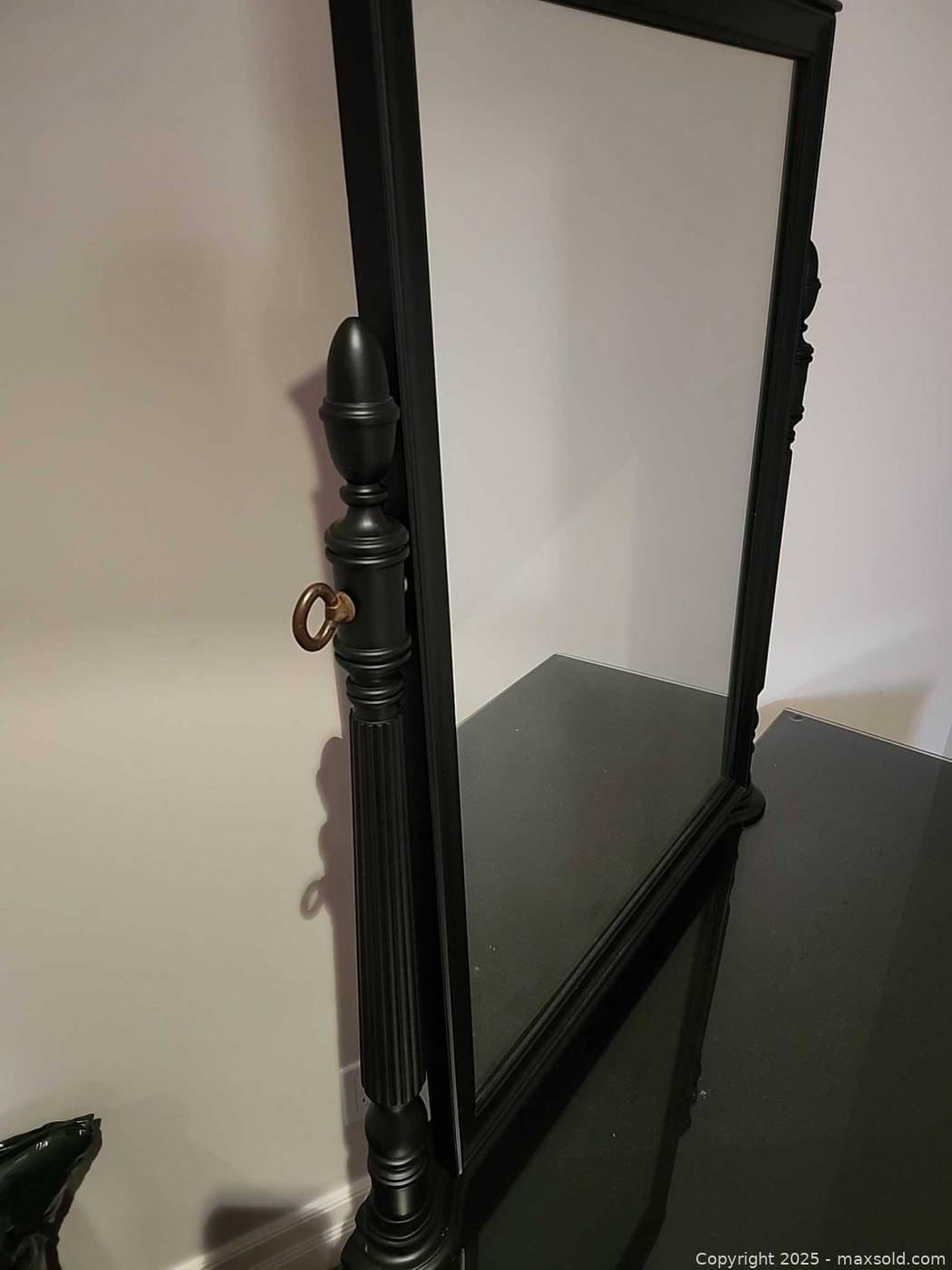 Vanity with hinged mirror, black finish, 7-drawer | Maxsold