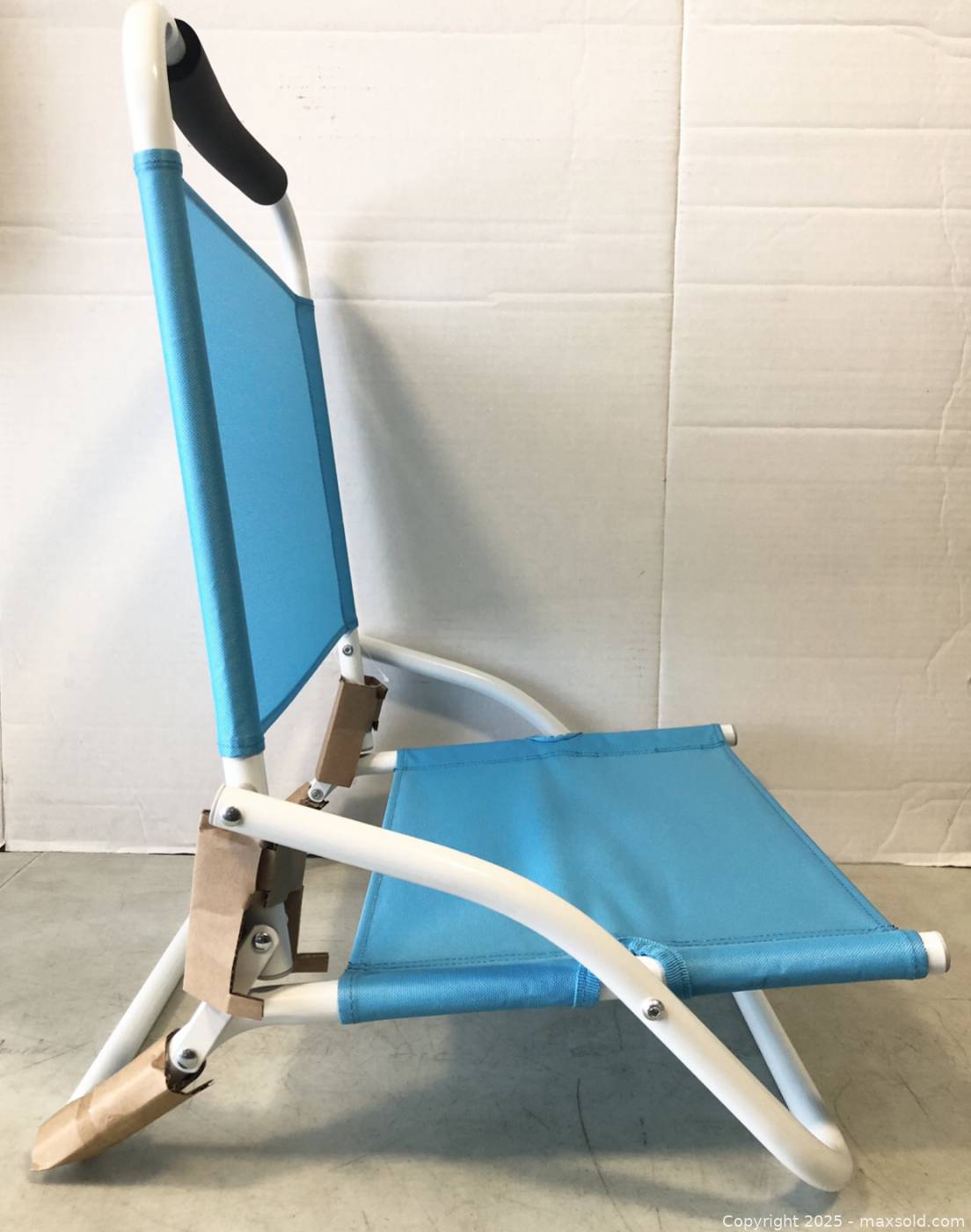 Sun Squad Foldable Beach Chair | Maxsold